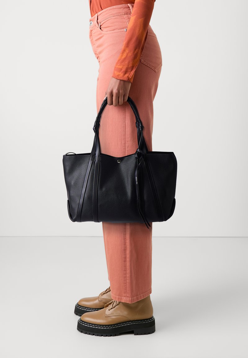 Dolce Vita DIANA - Håndveske - black/svart - Zalando.no