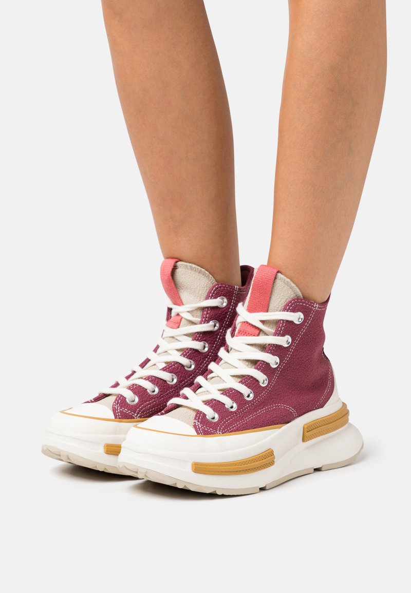 Converse RUN STAR LEGACY WORKWEAR TEXTILES - Baskets montantes - cherry ...