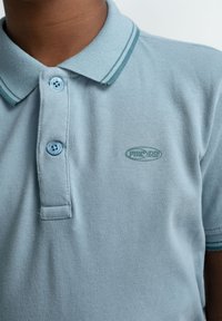 Petrol Industries CLASSIC - Polo - dusty blue/azul - Zalando.es