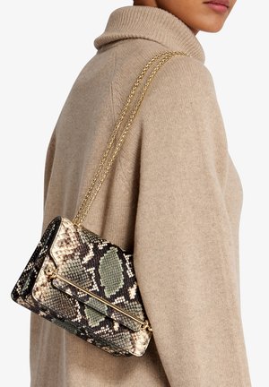 Guess BECCI MIT PRINT IN PYTHON-OPTIK - Sac bandoulière - hellblau/bleu ...