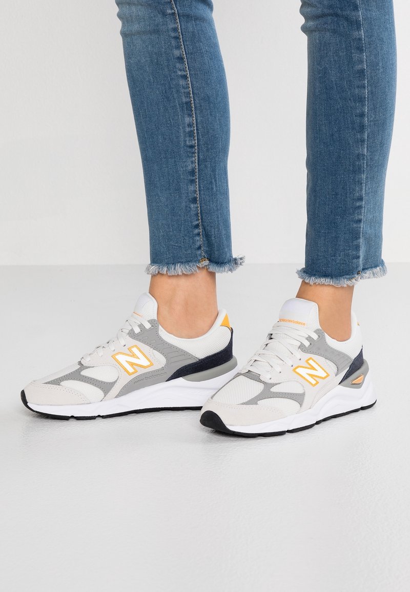New Balance Trainers - light grey - (Pre-owned) - Zalando
