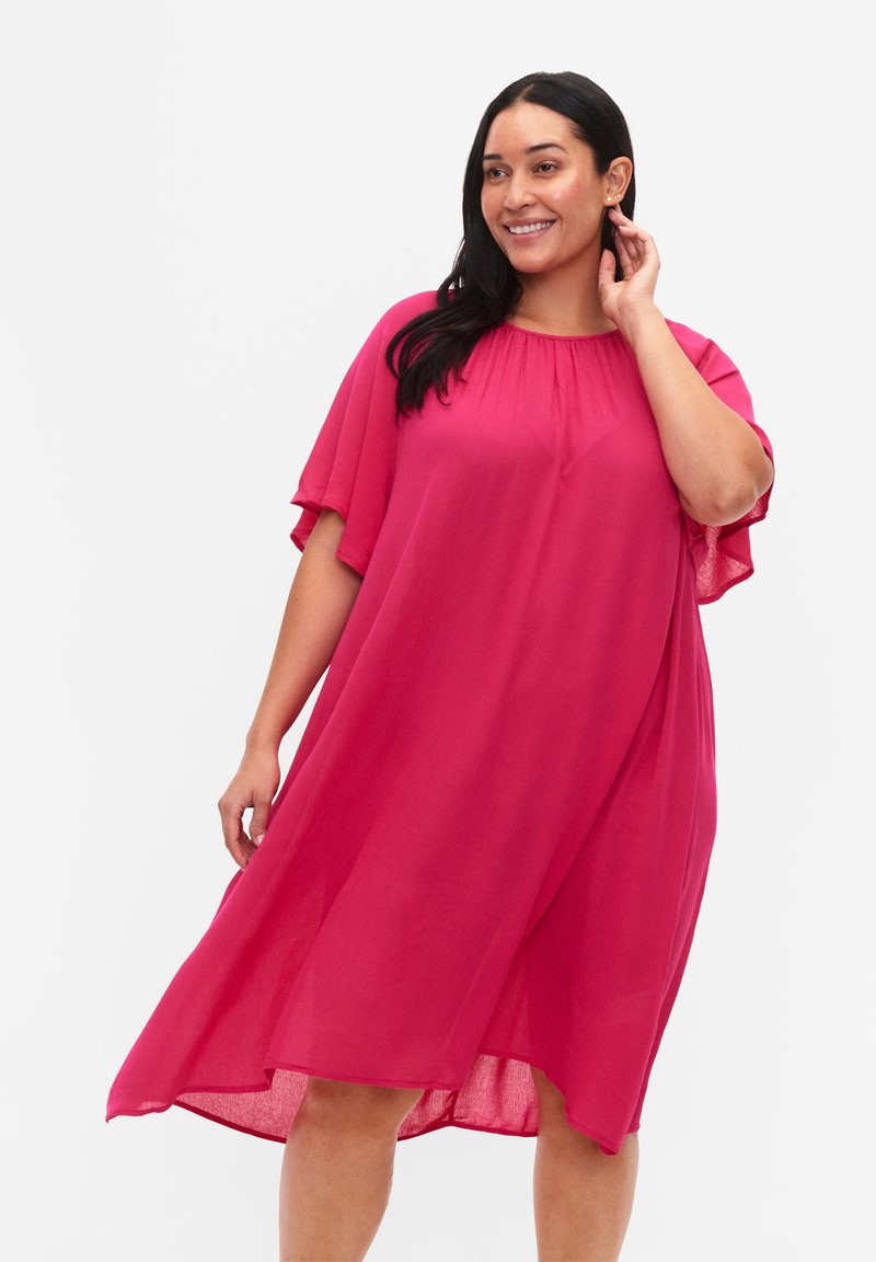 Zizzi AUS MIT KURZEN ÄRMELN - Day dress - bright rose/pink - Zalando.ie