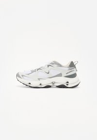 Merrell MENS SPEED ARC MATIS - Trainers - white/pigeon/white - Zalando.co.uk