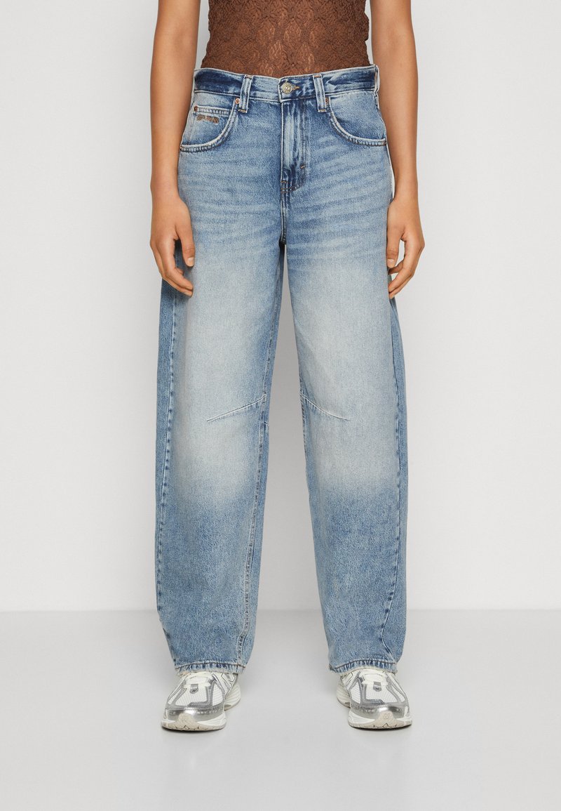 BDG Urban Outfitters LOGAN NEW PHOENIX - Jeans Relaxed Fit - blue/blau ...