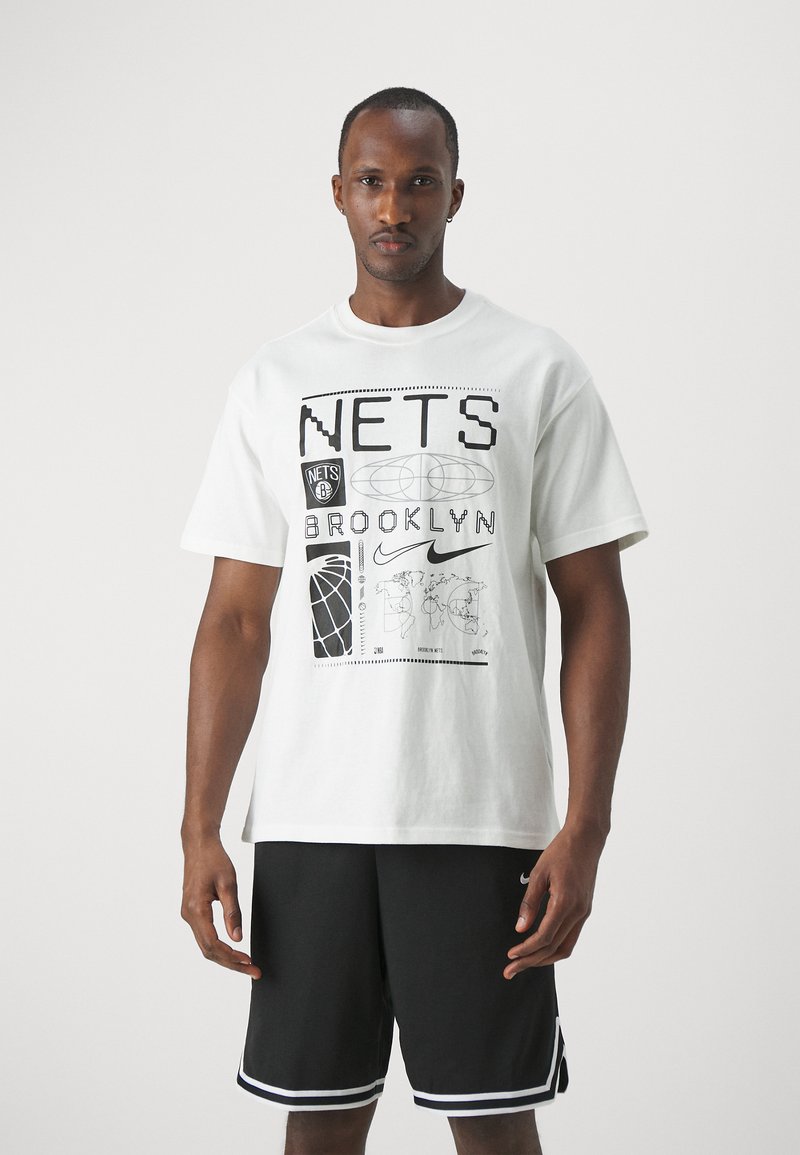 Nike Performance NBA BROOKLYN NETS TEE - T-Shirt print - sail/offwhite ...