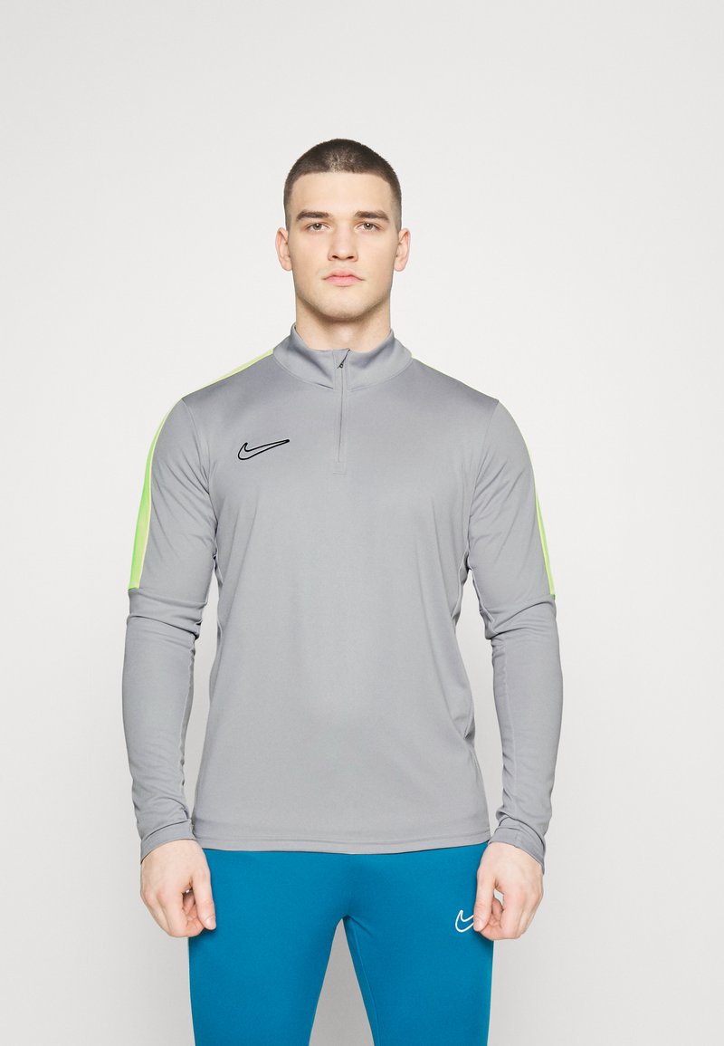 Nike Performance TOP - Bluză cu mânecă lungă - silver/volt/black/gri ...
