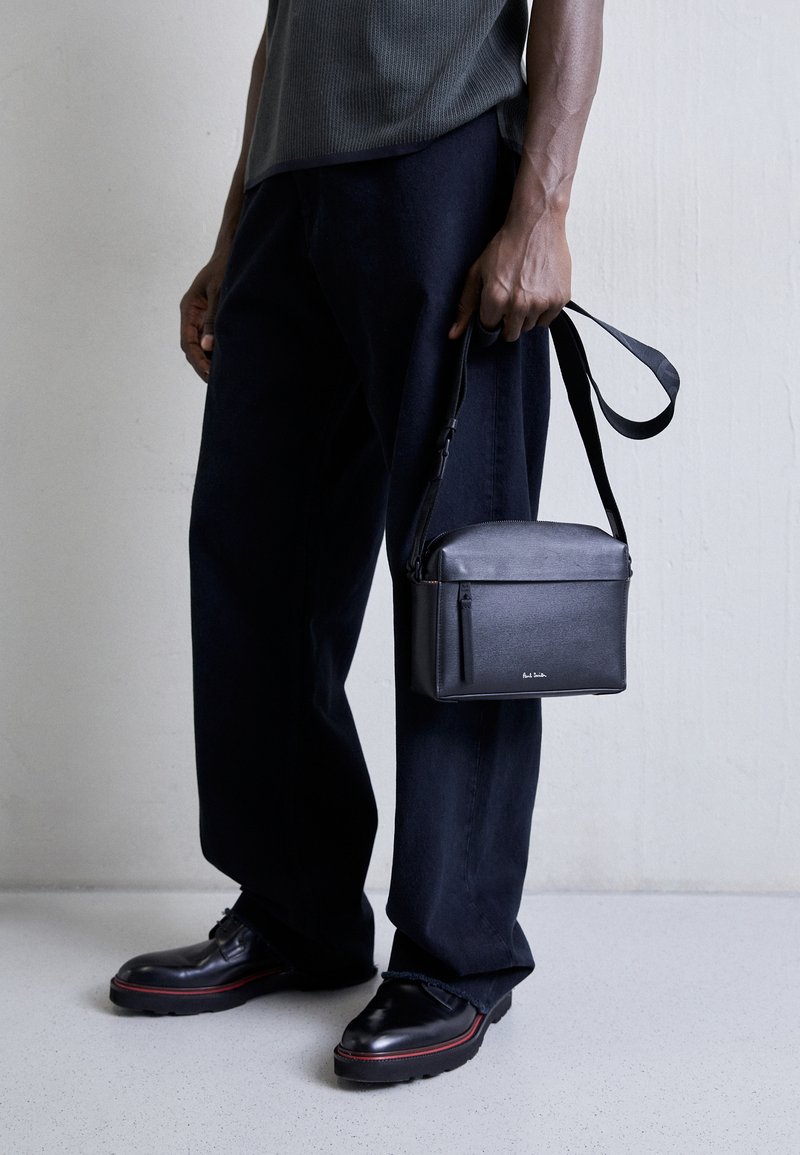 Paul Smith BAG CAMERA - Umhängetasche - black/schwarz - Zalando.de