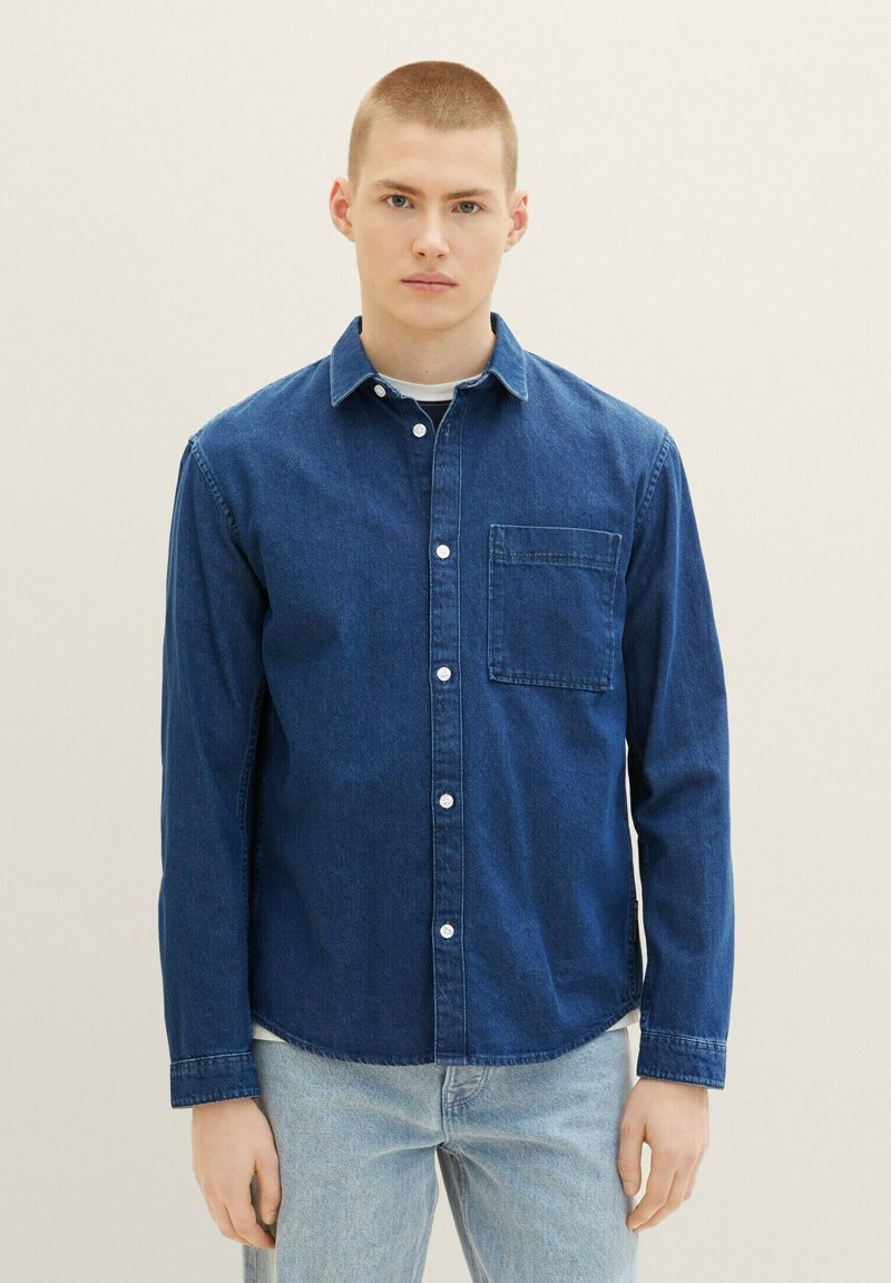 TOM TAILOR DENIM RELAXED - Hemd - clean mid stone blue denim/blue denim ...