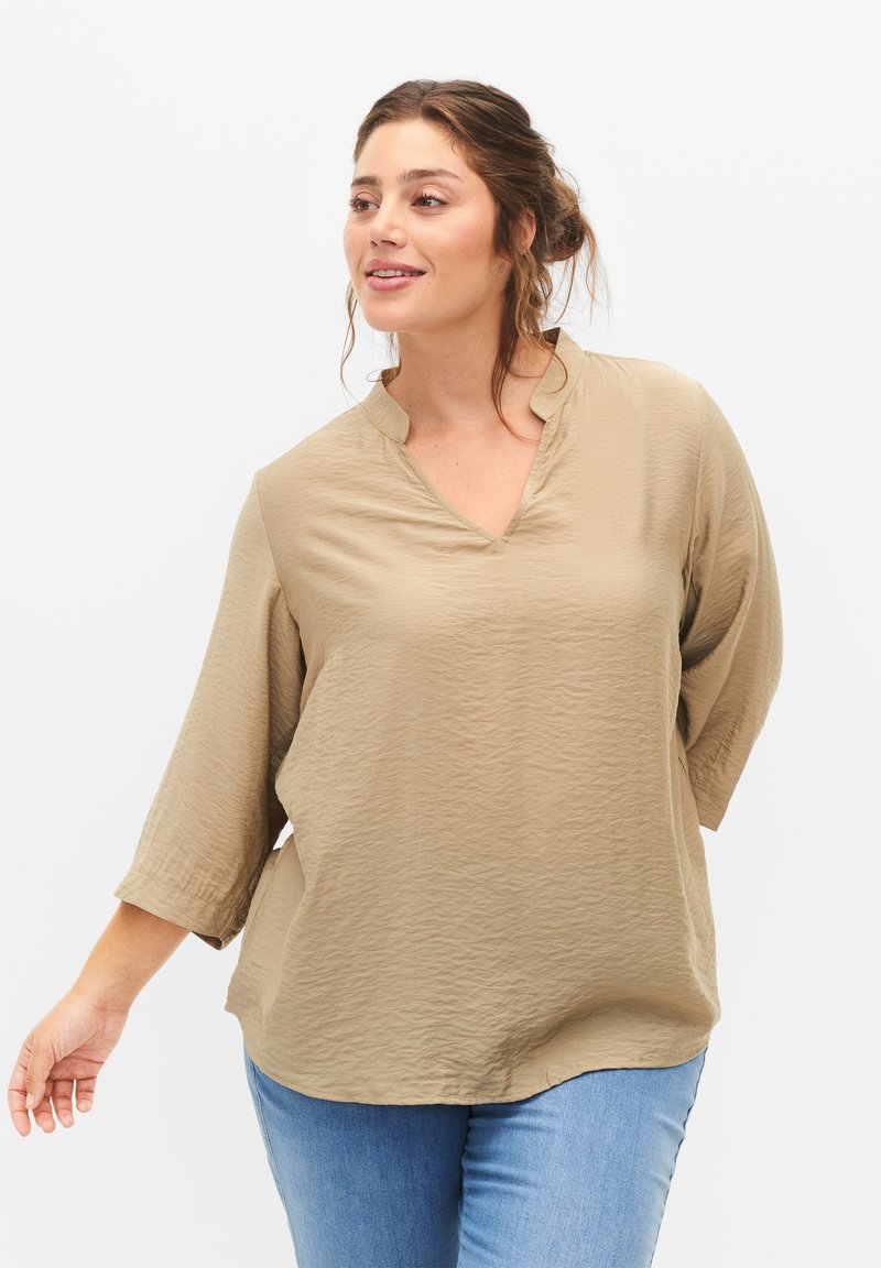 Zizzi SOLID COLOR WITH 3/4 SLEEVES - Bluse - coriander/beige - Zalando.de
