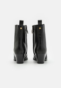 Barbour ELSA - Cowboy-/Bikerstiefelette - black/schwarz - Zalando.at