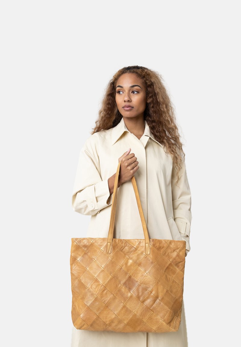 RE:DESIGNED CAIA - Shopping Bag - desert sand/tan - Zalando.at