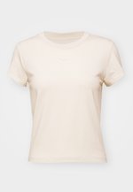 Nike Sportswear T-shirts - light orewood burn/hvit - Zalando.no