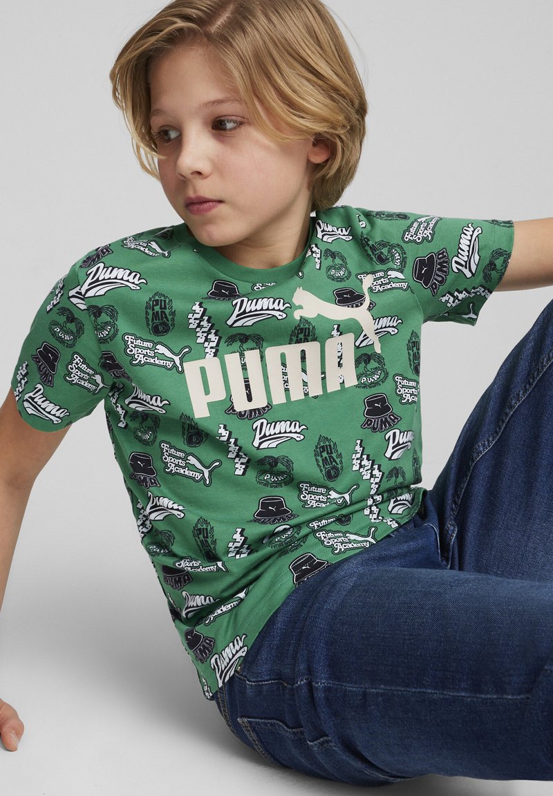 Puma ESS MID 90S - T-Shirt print - archive green/grün - Zalando.ch