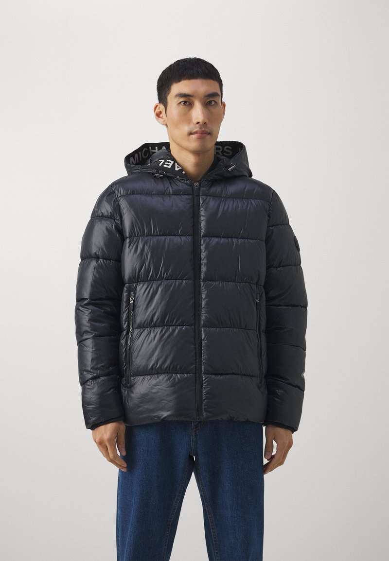 Michael Kors HOODED LOGO TAPE PUFFER - Winterjacke - black/schwarz ...