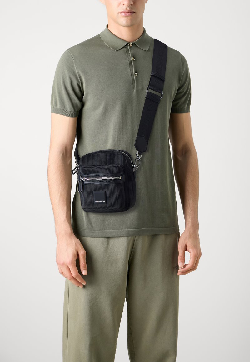 Karl Lagerfeld Jeans BOX LOGO BAG - Across body bag - black - Zalando