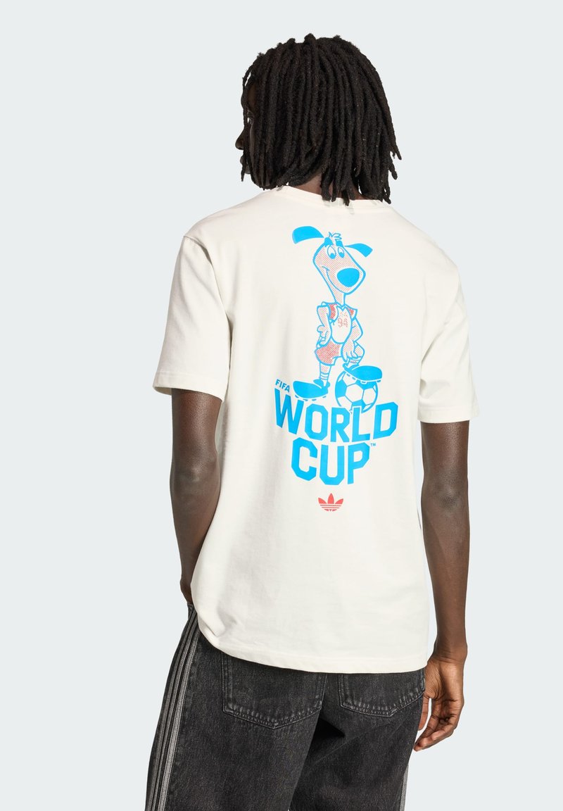 adidas Originals FIFA WORLD CUP STRIKER MASCOT - Football shirt - cloud ...