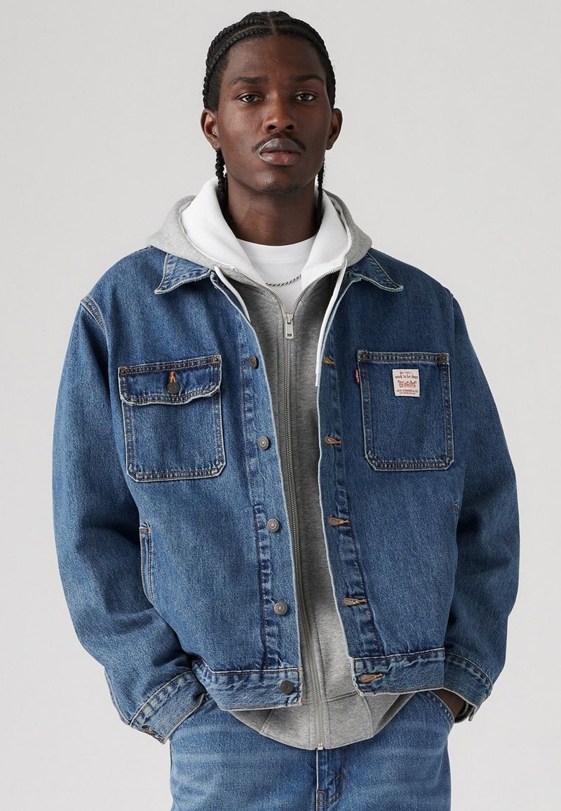 Levi's® Workwear SUNRISE TRUCKER - Jeansjacke - thrift indigo trucker ...