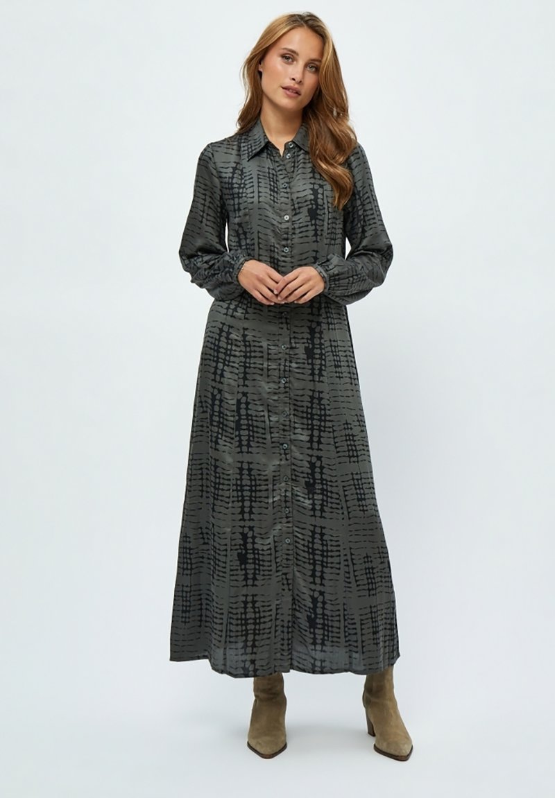 PEPPERCORN GILLIAN - Vestido camisero - beluga green print/gris ...