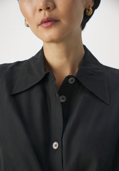 Rodebjer APPLE PEACH - Maxikleid - black/schwarz - Zalando.de