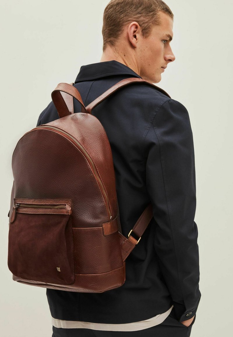 Next LEATHER RUCKSACK - Mochila - tan brown/marrón - Zalando.es