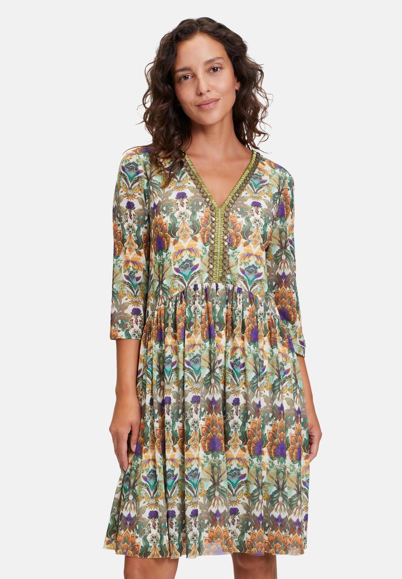 Vera Mont SOMMER IM BOHO STYLE - Jurk - cream green/groen - Zalando.nl