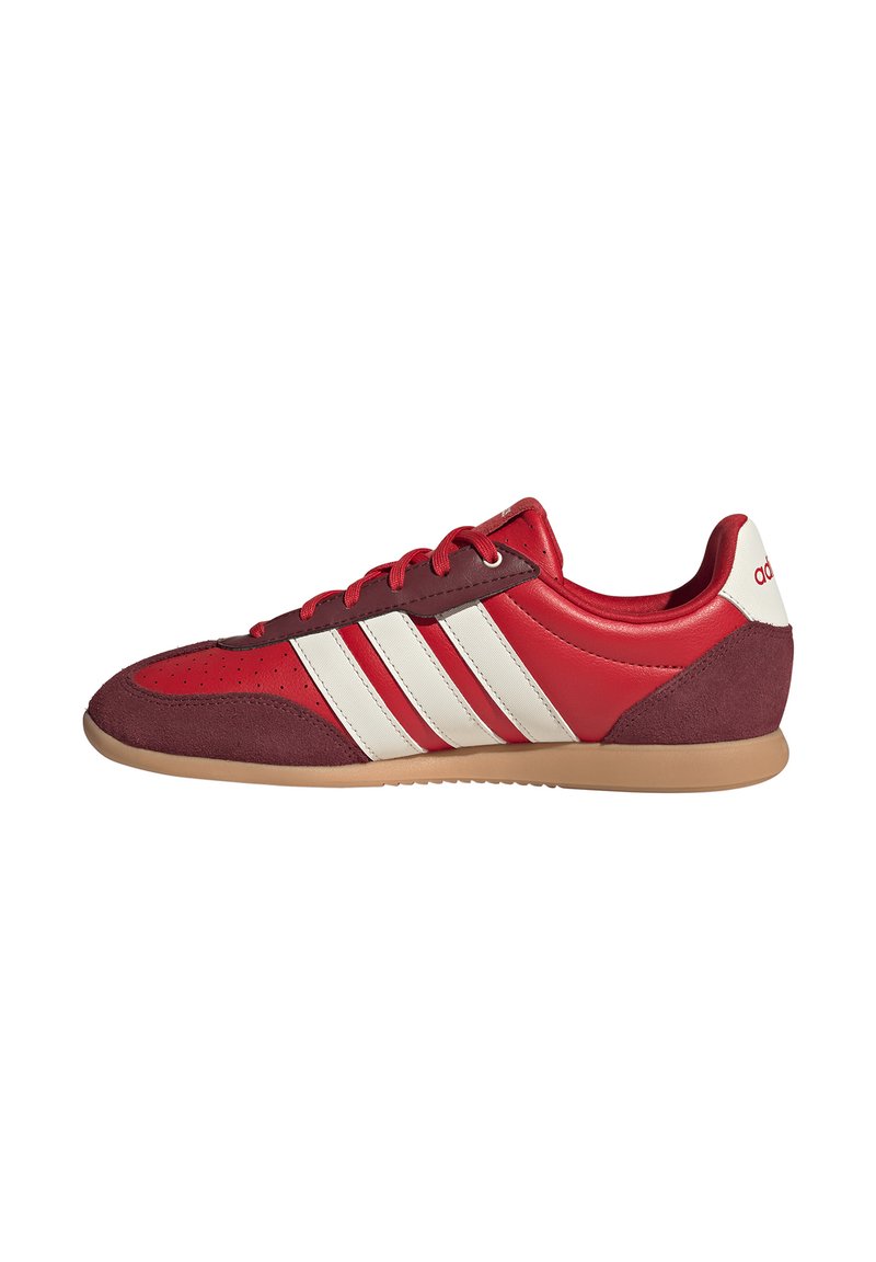adidas Performance BARREDA LO SNEAKER HQ7391 BETTER SCARLET GUM ...