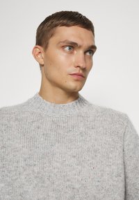 Les Deux GARY FLECK ROUNDNECK - Pullover - grey melange/gris - ZALANDO.FR