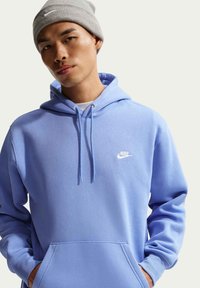 Nike Sportswear CLUB - Huppari - royal pulse royal pulse/white/royal ...