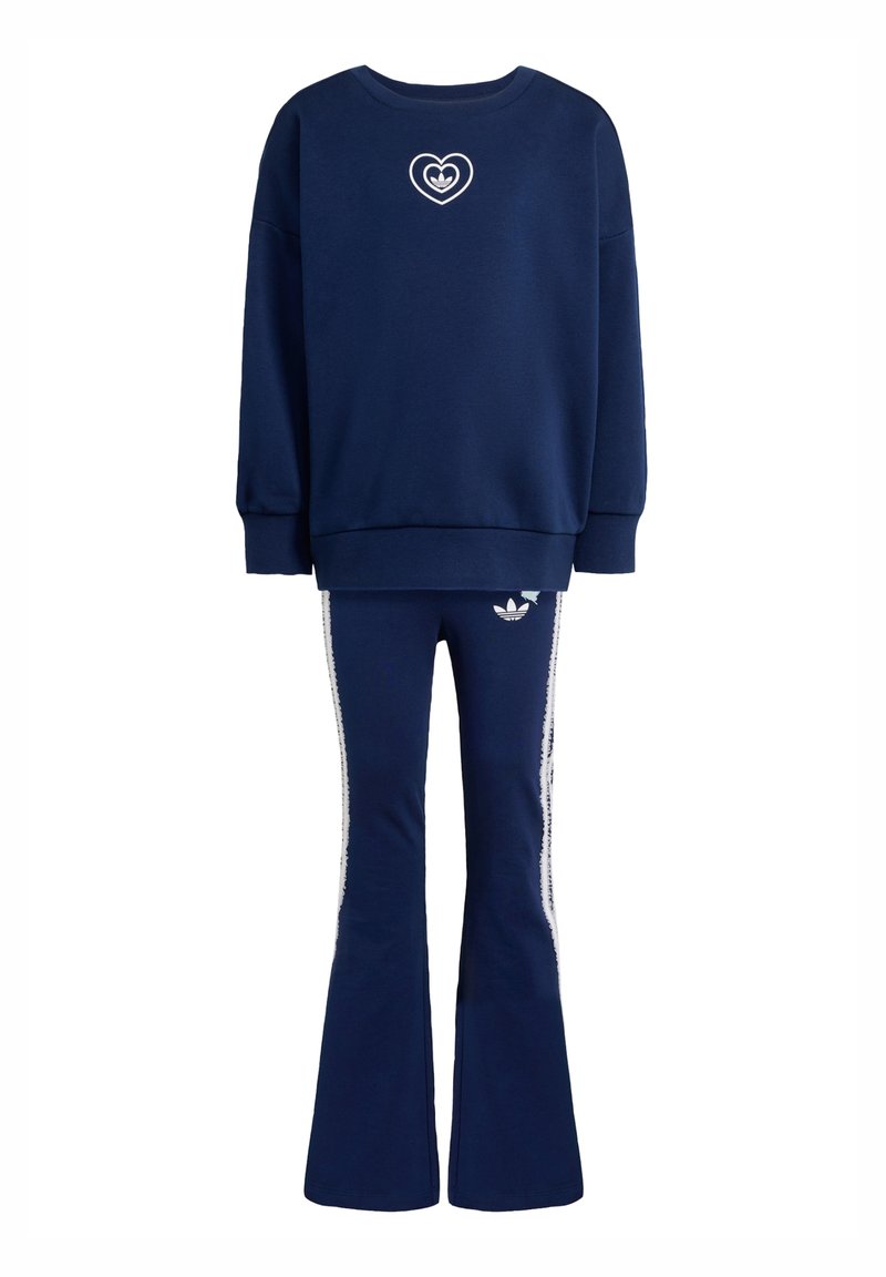 adidas Originals ALICE IN WONDERLAND CREW FLARED SET - Mikina - night ...