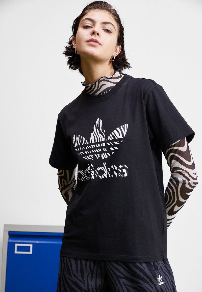 adidas Originals TEE - Print T-shirt - black - Zalando.ie