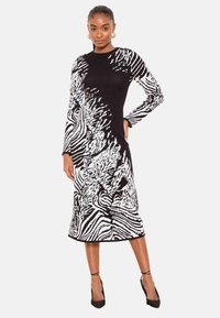 Lipsy PRINTED BUTTONED FIT AND FLARE LONG SLEEVE MIDI - Vestido de ...