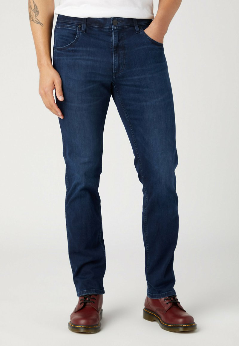Wrangler BORO - Jeans Straight Leg - arm strong/blau - Zalando.at