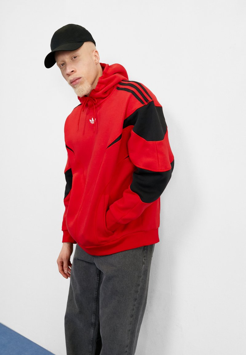 adidas Originals REKICE - Sweatshirt - better scarlet/black/rot ...