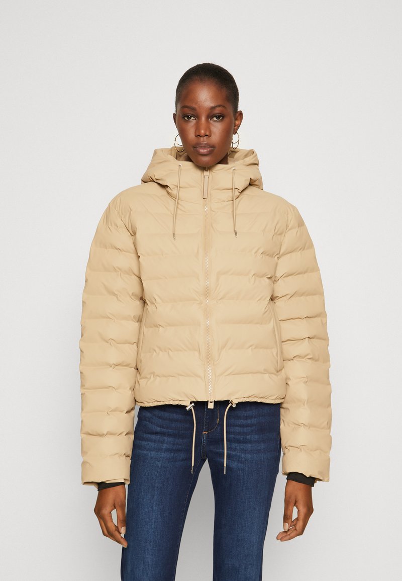 Rains LOHJA PUFFER - Waterproof jacket - sand - Zalando.ie