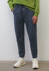 Marc O'Polo LOOP BACK TERRY - Jogginghose - dark navy/blau - Zalando.ch
