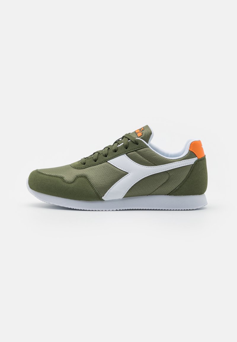 Diadora SIMPLE RUN - Sneaker low - green loden/oliv - Zalando.ch
