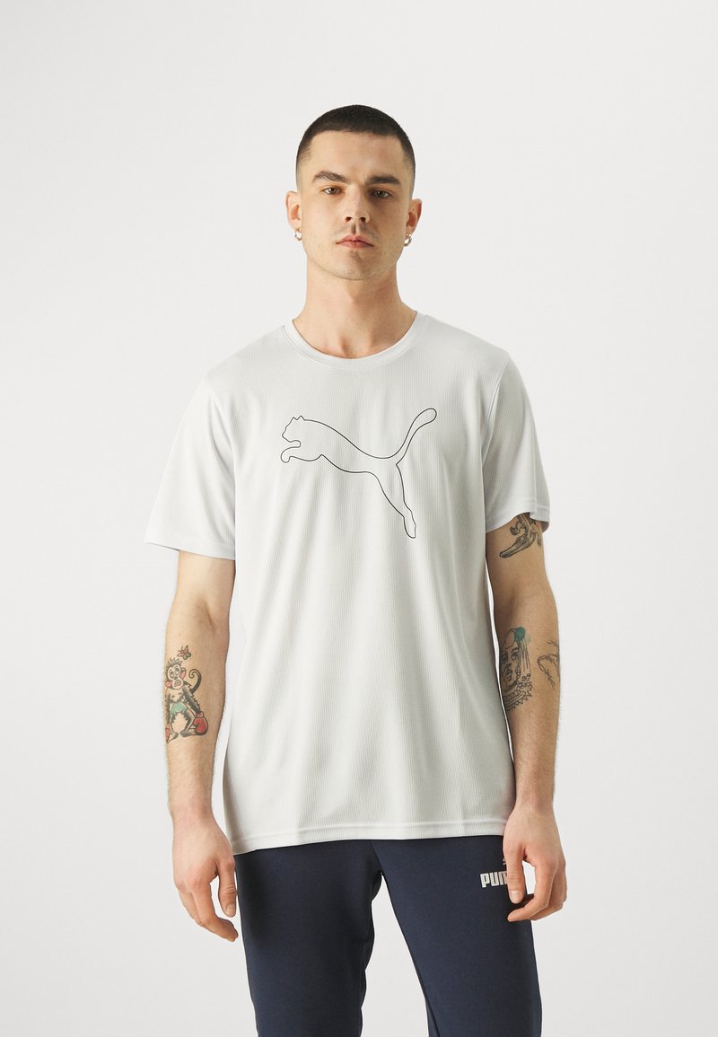 Puma PERFORMANCE CAT TEE - T-Shirt sport - silver mist/grigio chiaro ...