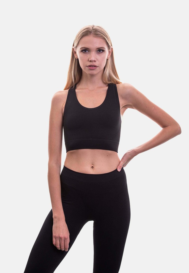 STRAMMER MAX® PERFORMANCE COMPRESSION CROP - Top - black - Zalando.de