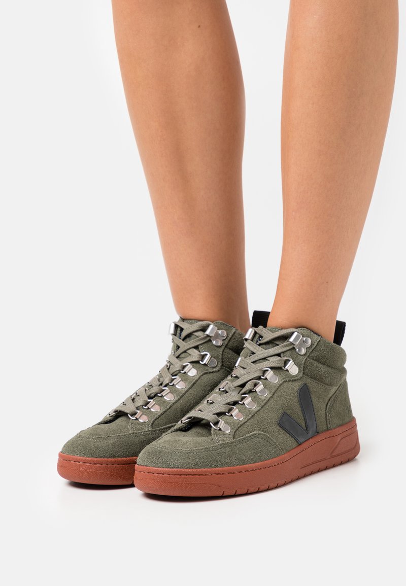 Veja RORAIMA - Sneaker high - olive/black/oliv - Zalando.at