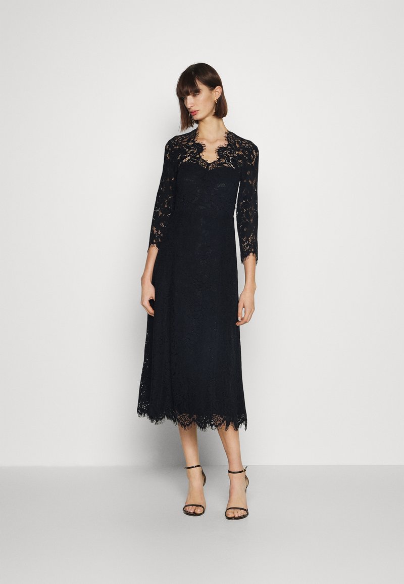 IVY OAK MADELEINE - Cocktailklänning - black/svart - Zalando.se