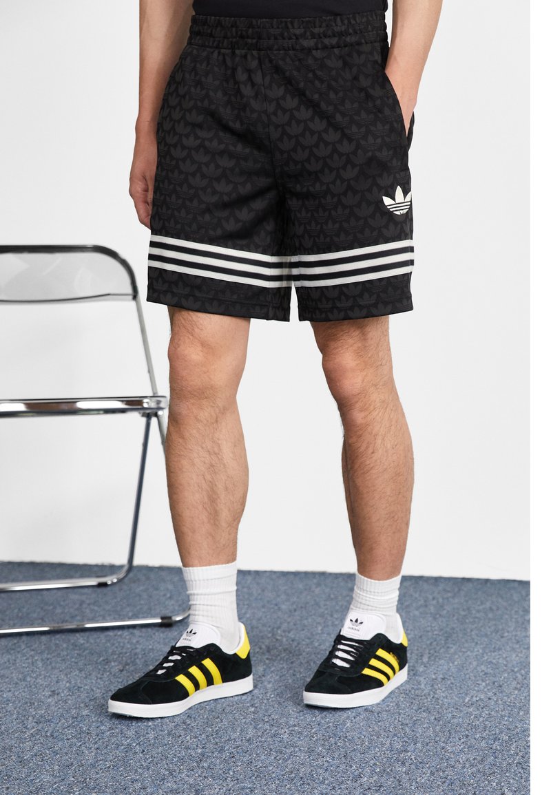 adidas Originals Shorts - black - Zalando.co.uk