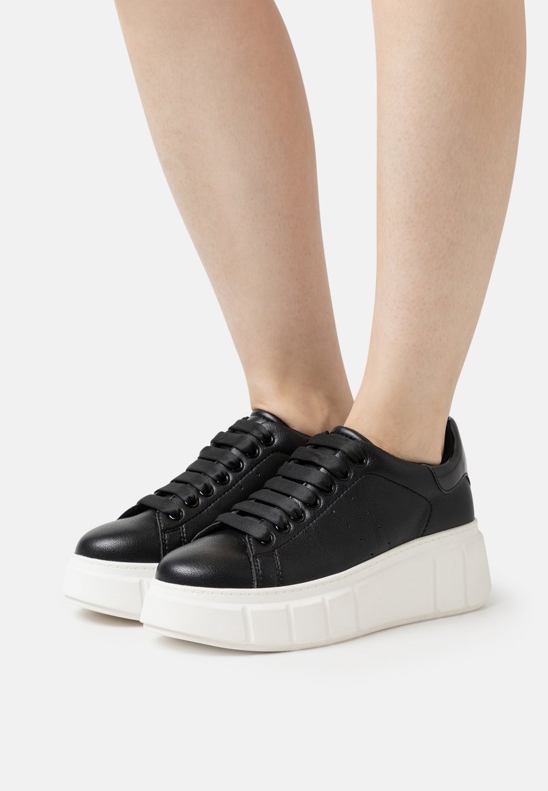 Tamaris Zapatillas - black/negro - Zalando.es