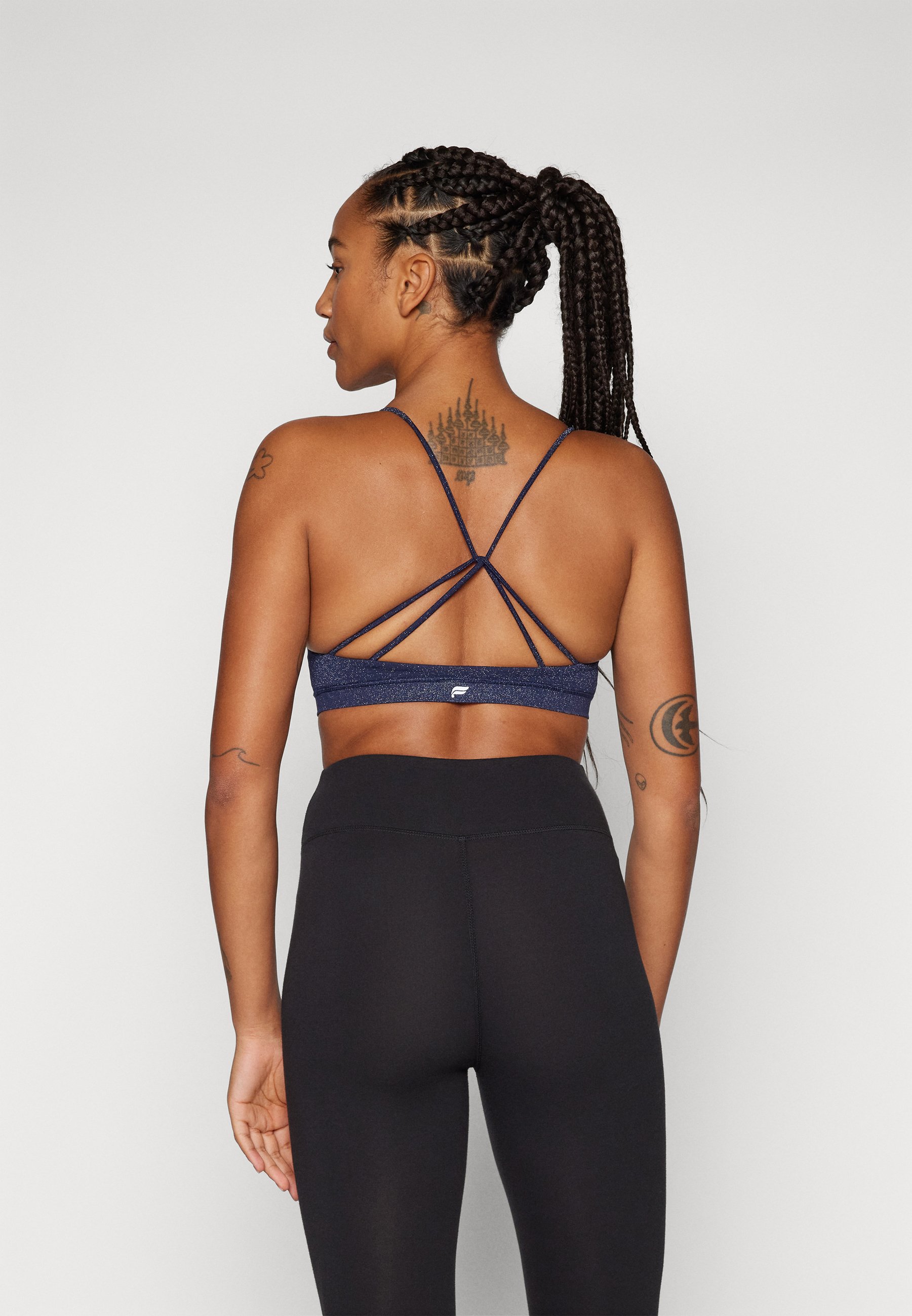 Fabletics sports bra store
