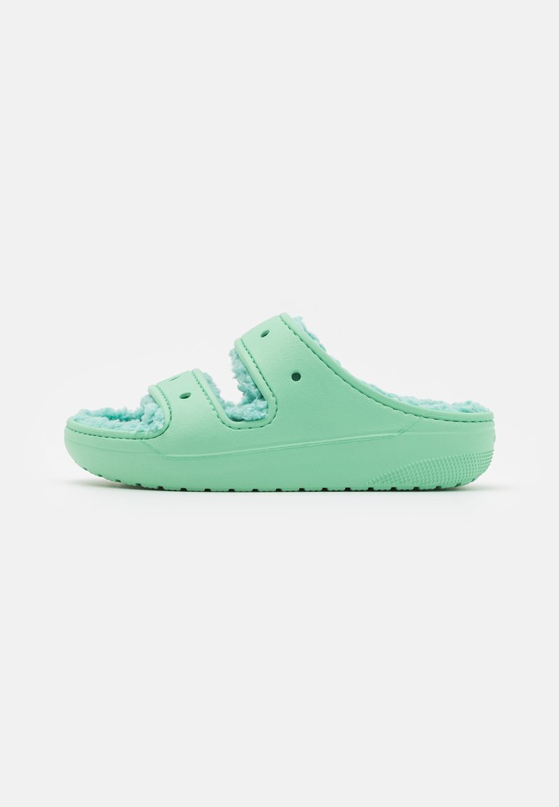 Crocs CLASSIC COZZZY - Slippers - jade stone/neon green - Zalando.ie