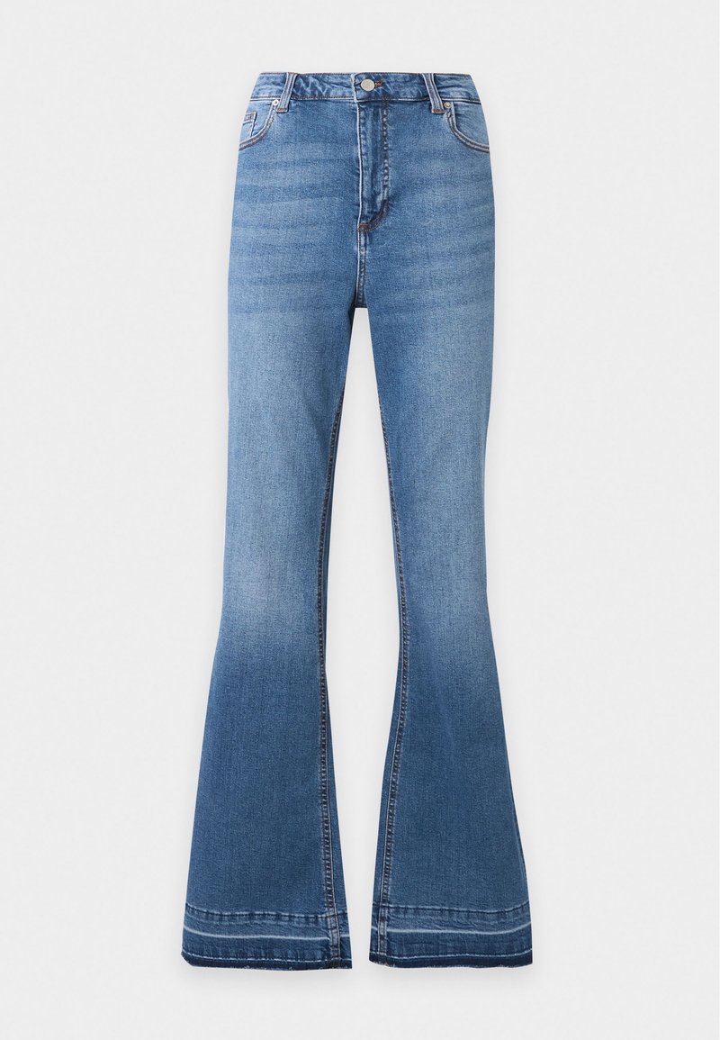 Vero Moda Curve FLARED SELINA MIX CUR - Flared jeans - medium blue ...
