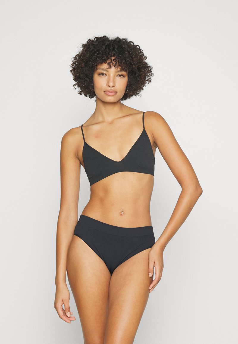 Lindex SEAMLESS BRAZILIAN HIGH 3 PACK - Trusser - black/sort - Zalando.dk
