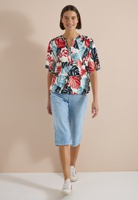 Cecil KURZARM BLUSE MIT SPLIT NECK - Blouse - light alabaster white ...