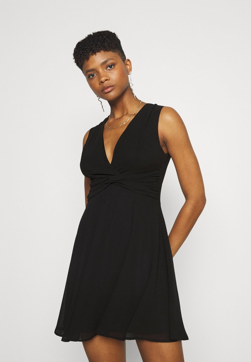 TFNC SOREAN MINI - Cocktailkleid/festliches Kleid - black/schwarz ...