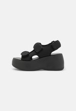 Monki Platform szandálok - black dark/fekete - Zalando.hu