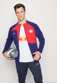 Nike Performance RB LEIPZIG ACADEMY ANTHEM JACKET - Club wear - blue ...